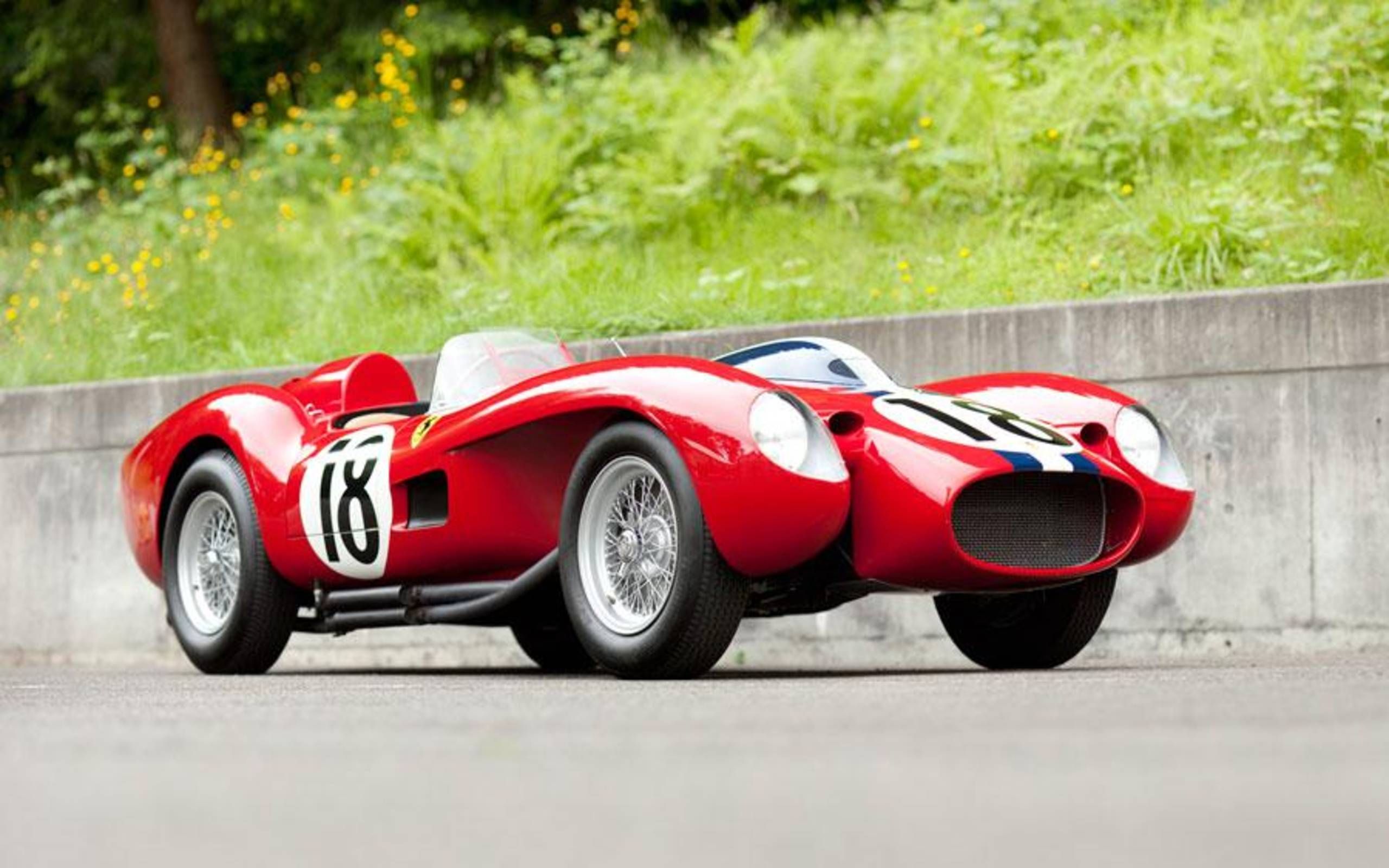 August 20, 2011 - A Ferrari breaks the record for most expensive car ...