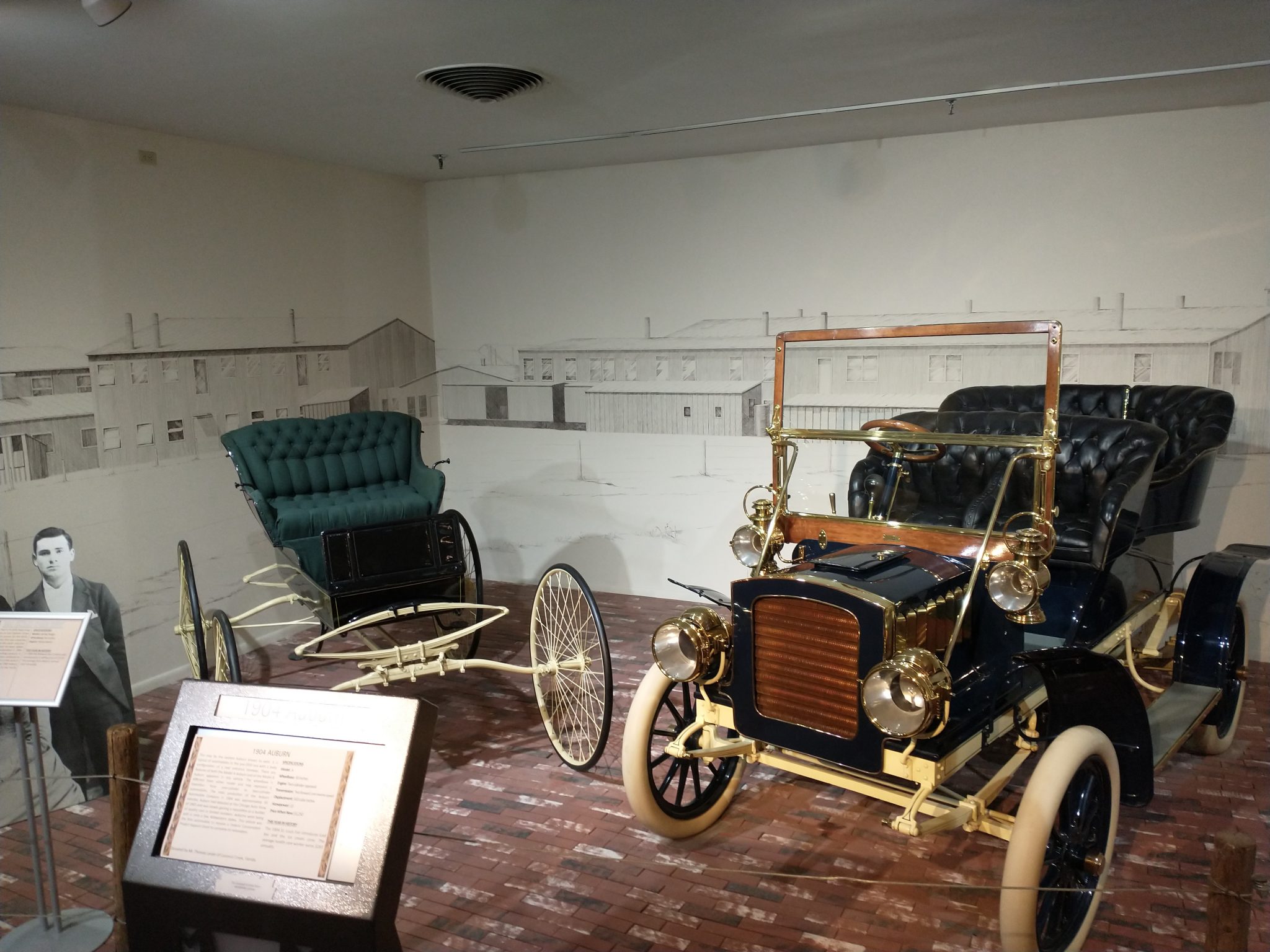 August 7, 1937 - Auburn Automobile Company closes - This Day in ...