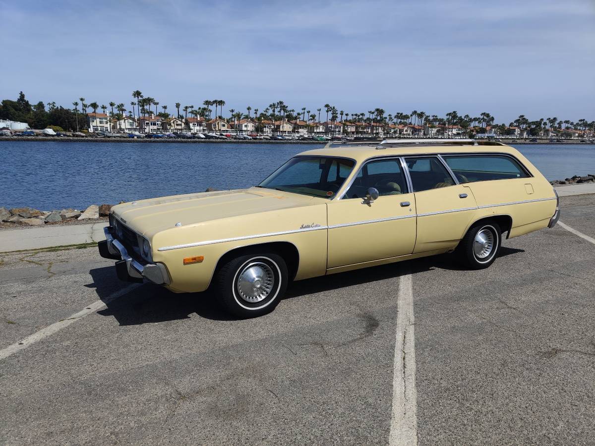 Cheap Date: 1973 Plymouth Satellite Custom Wagon - This Day in ...